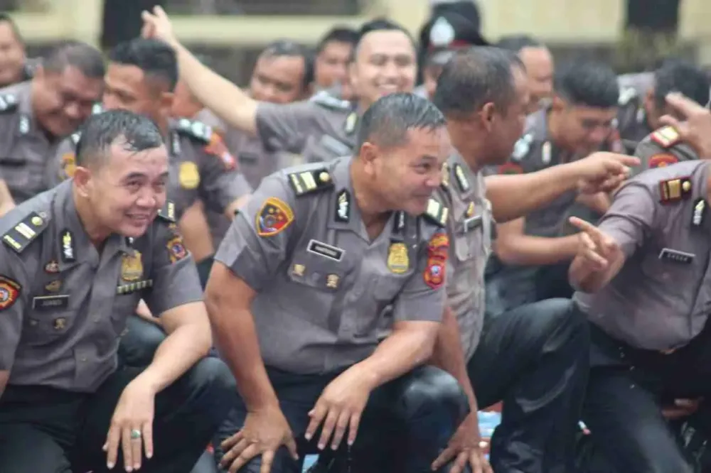 Jelang Pergantian Tahun, Ratusan Anggota Polres Subang Naik Pangkat ...