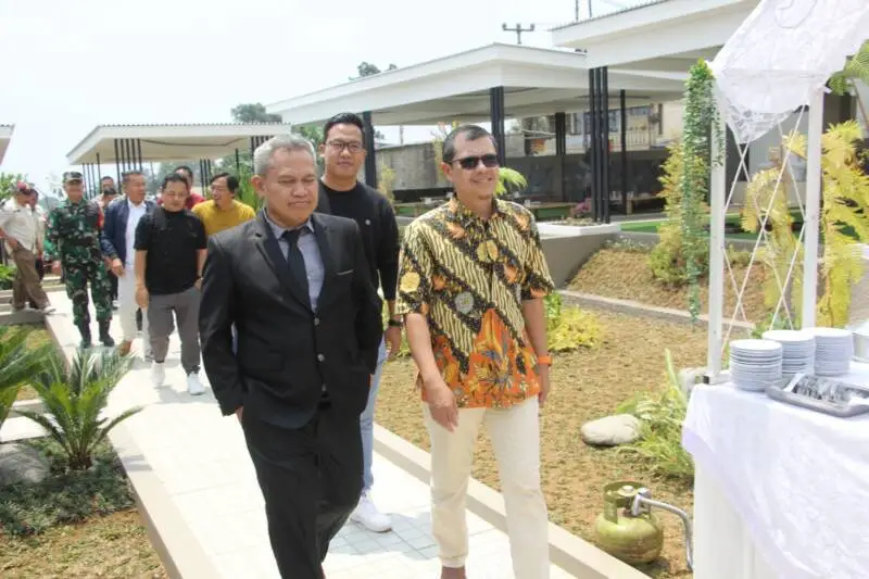 Wabup Subang Resmikan D'Sultan Resto and Cafe Ciater - Jabarpress.com