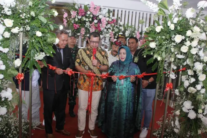 Wabup Subang Resmikan D'Sultan Resto and Cafe Ciater - Jabarpress.com